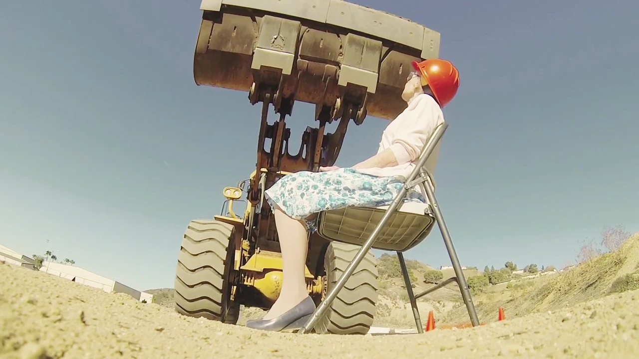 Watch A Little Old Lady Take On A Firehose, A Bulldozer, And A Dumpster ...