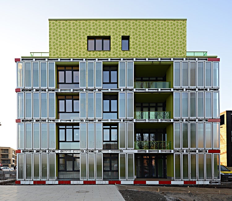 This Algae-Powered Building Actually Works - Fast Company