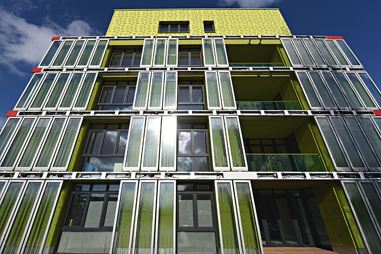 This Algae-Powered Building Actually Works - Fast Company