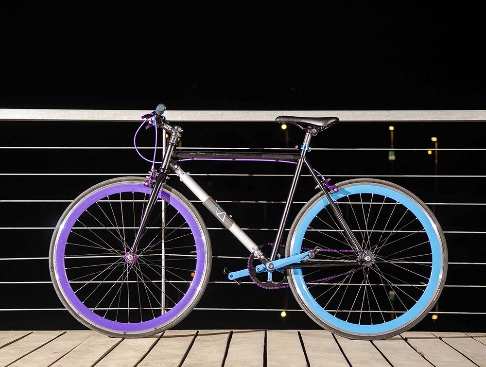 This Ingenious Bike Doubles As Its Own Lock - Fast Company