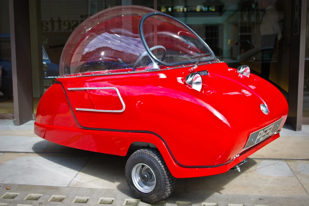The Smallest Car In The World Is Back From The 1960s, And Now It's ...