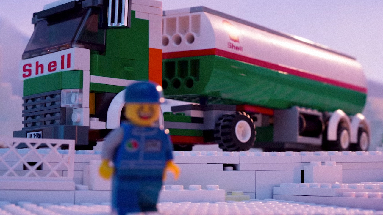 Greenpeace Campaign Forces Lego To End Partnership With Shell - Fast ...