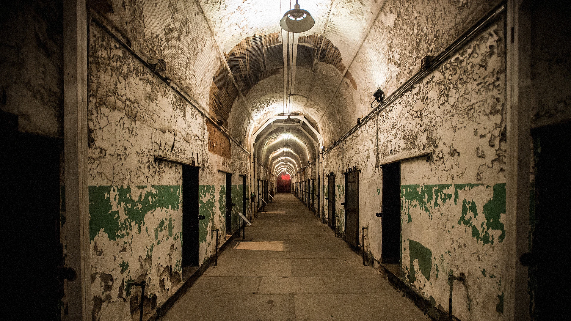 The Architecture Of Fear: How To Design A Truly Terrifying Haunted ...