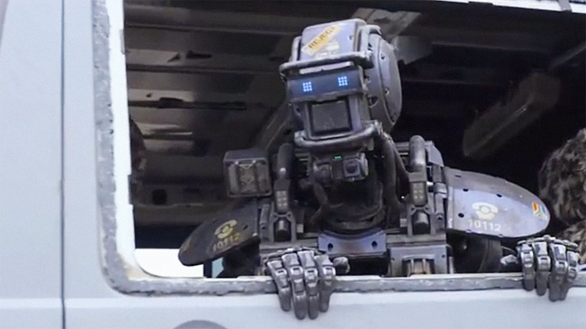 Robot Chappie Watch The First Trailer For Sci Fi Chappie