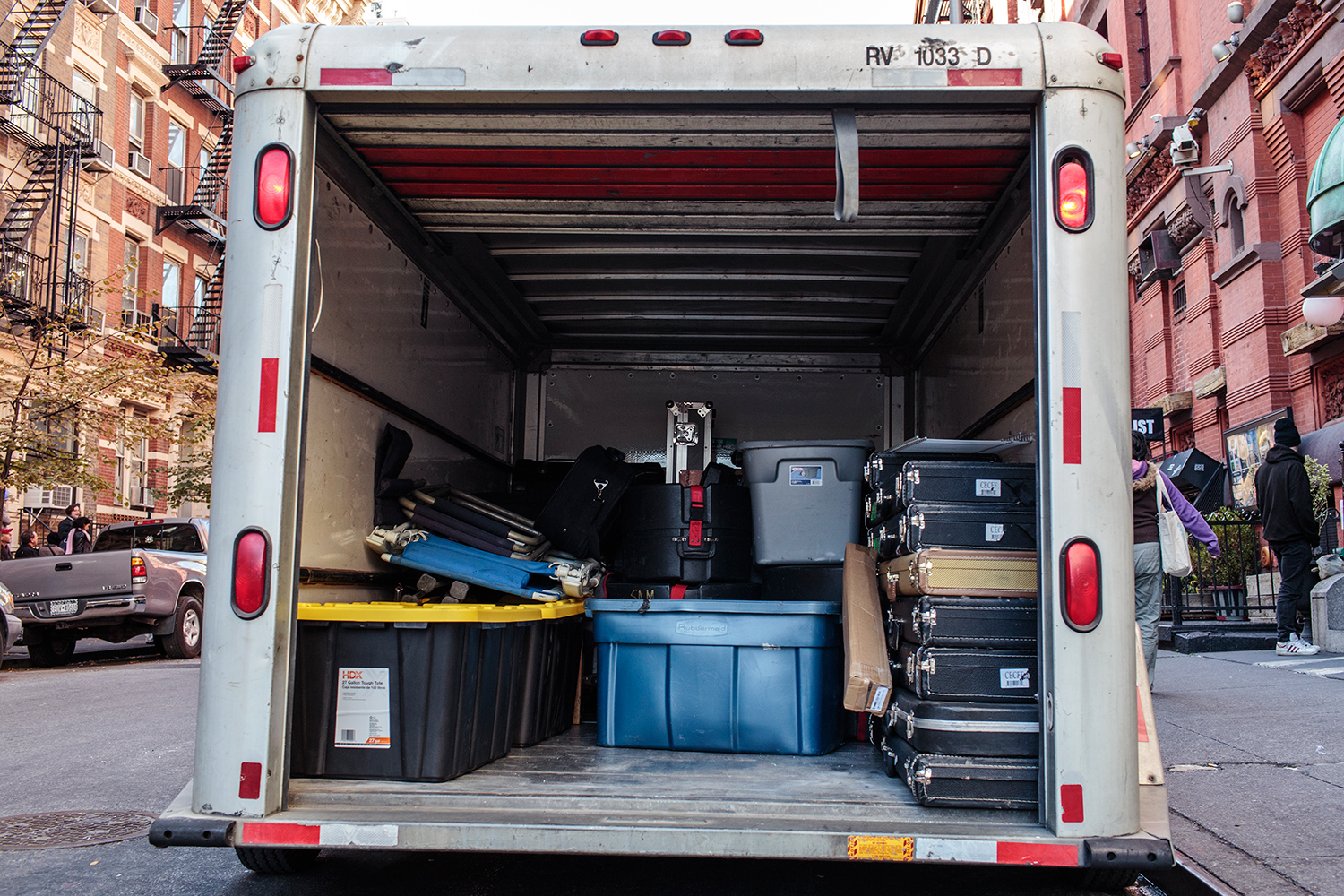 Before The Music: A Real Day In The Life Of A Rock & Roll Band - Fast ...