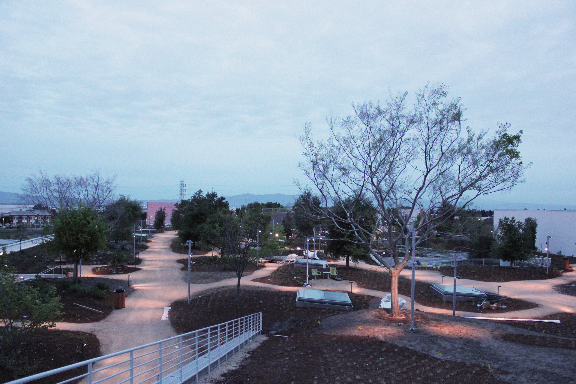 A First Look At Facebook's New Mothership, Designed By Frank Gehry ...