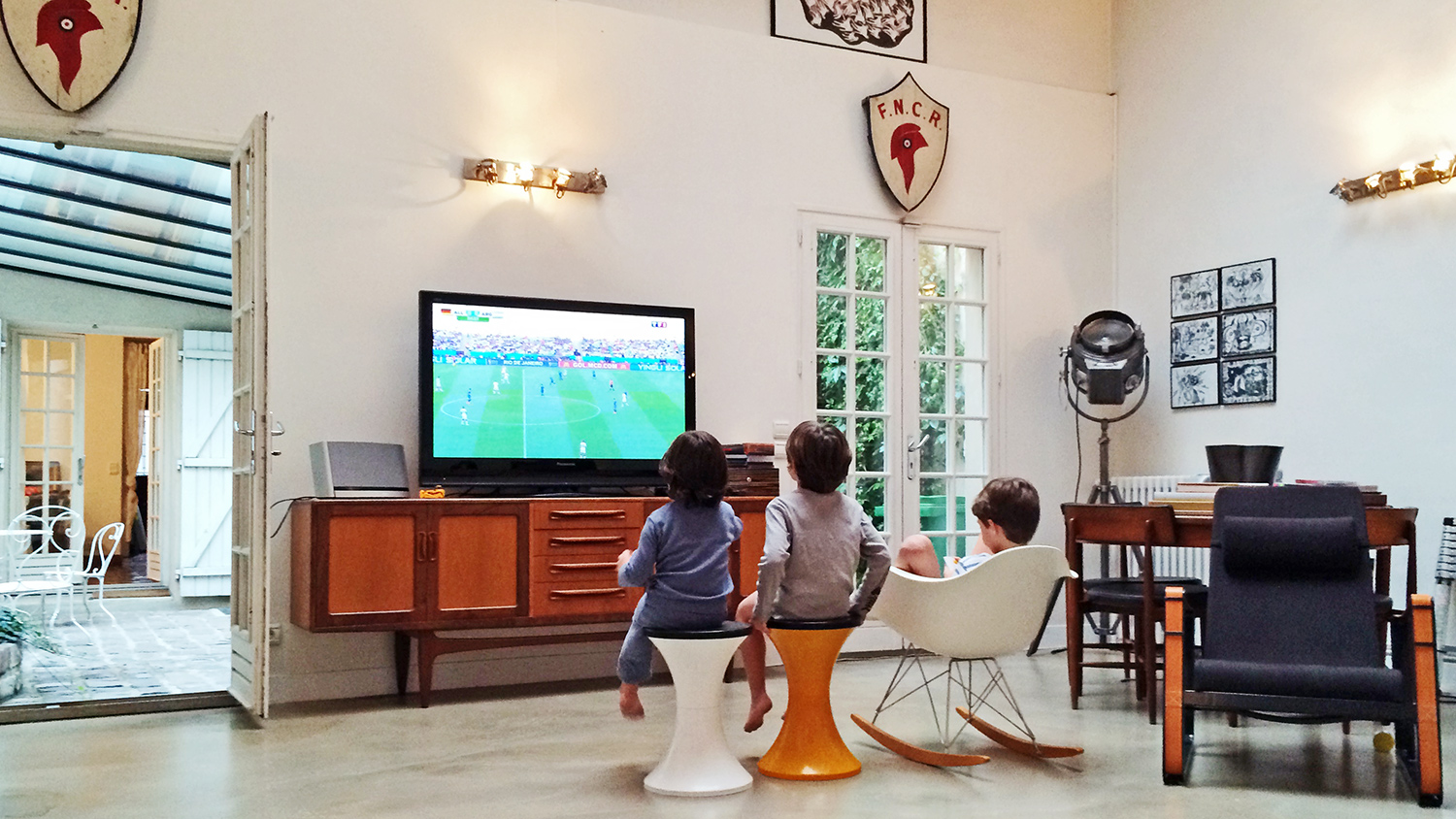 Where Creativity Lives: Take A Look Inside The Homes Of Top Creatives ...