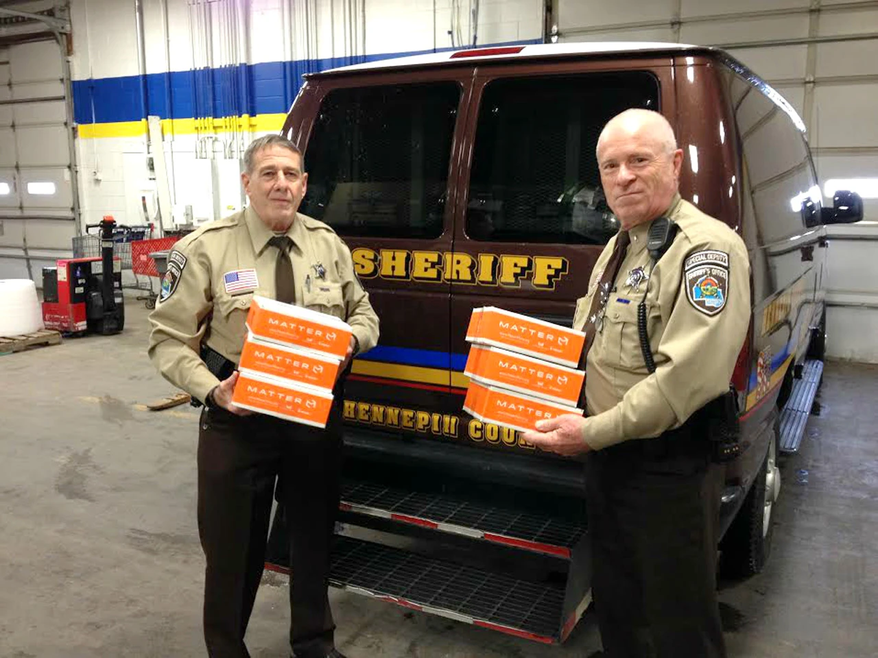 These Sheriffs Are Packing Their Patrol Cars With Boxes Of Free ...