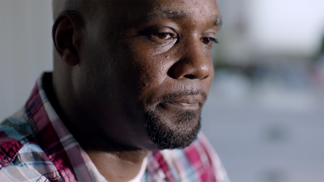 Kids Weigh In On Mom And Dad's Parenting Skills In This 2-Tissue Minute ...