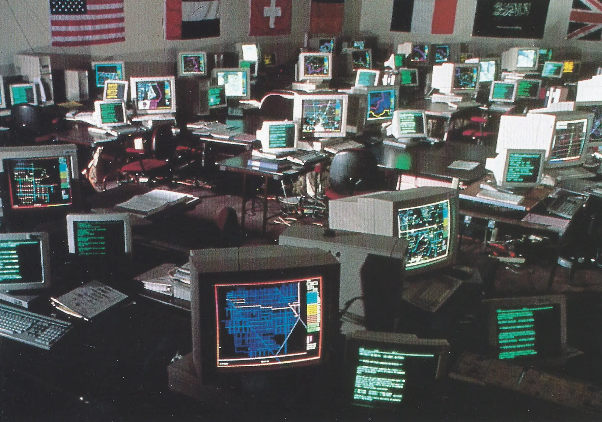 Who Needs GPS? The Forgotten Story of Etak's Amazing 1985 Car ...