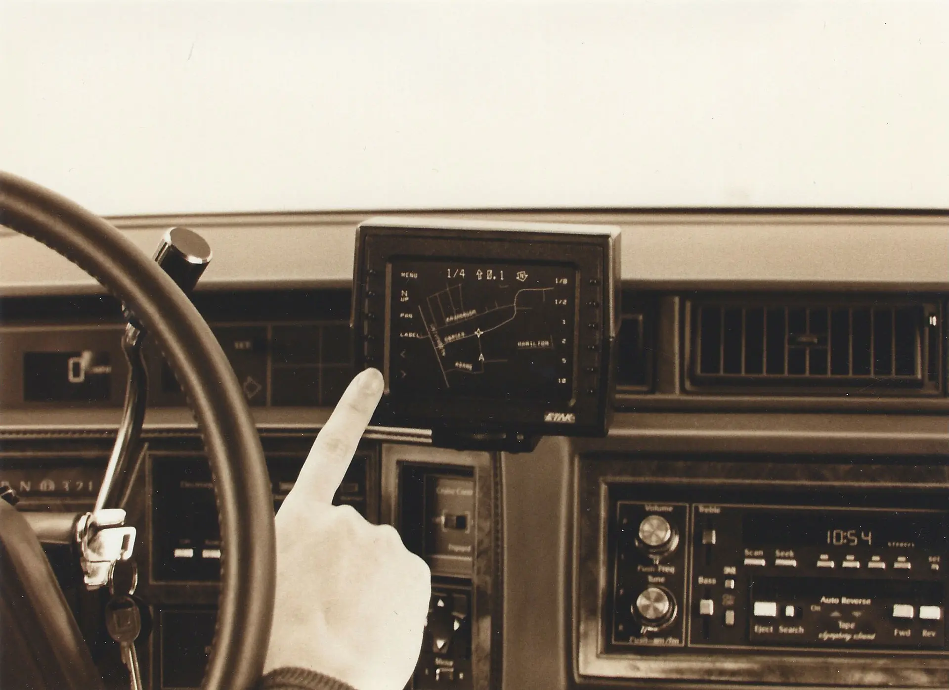 Who Needs GPS? The Forgotten Story of Etak's Amazing 1985 Car ...