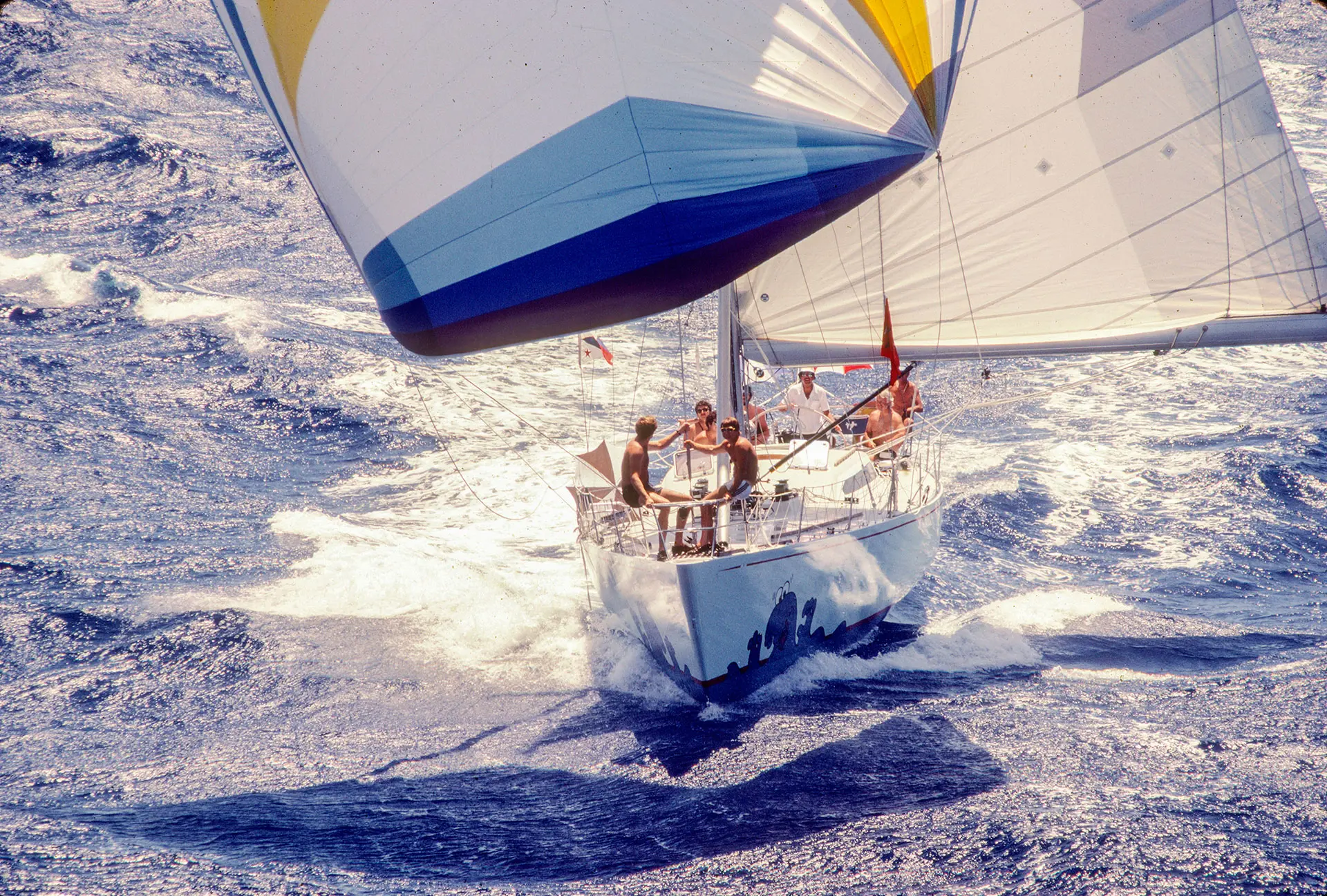 Who Needs GPS? The Forgotten Story of Etak's Amazing 1985 Car ...