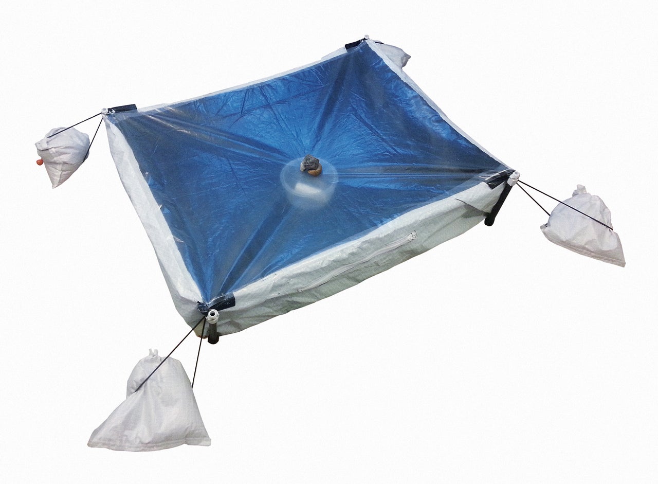 This Personal Solar Desalinator Delivers Fresh Water To People Who Need ...