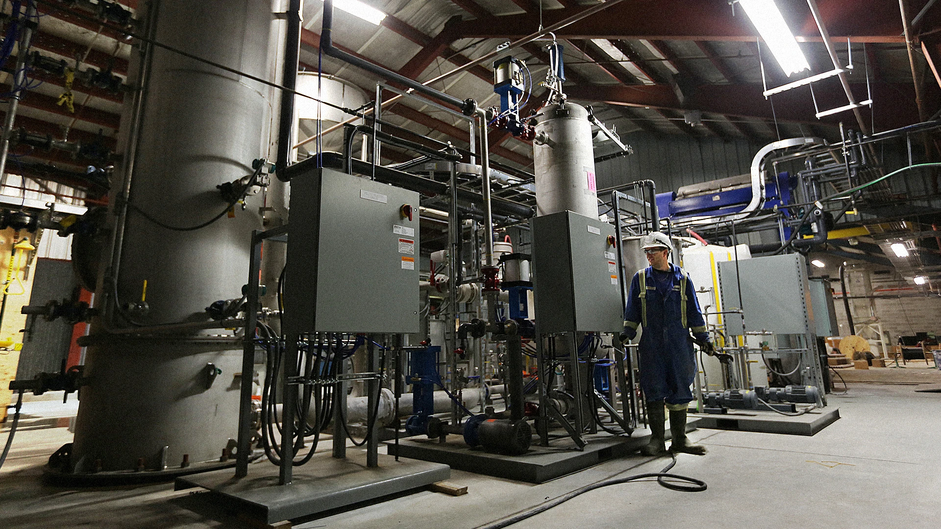 These Enormous Fans Suck CO2 Out Of The Air And Turn It Into Fuel ...