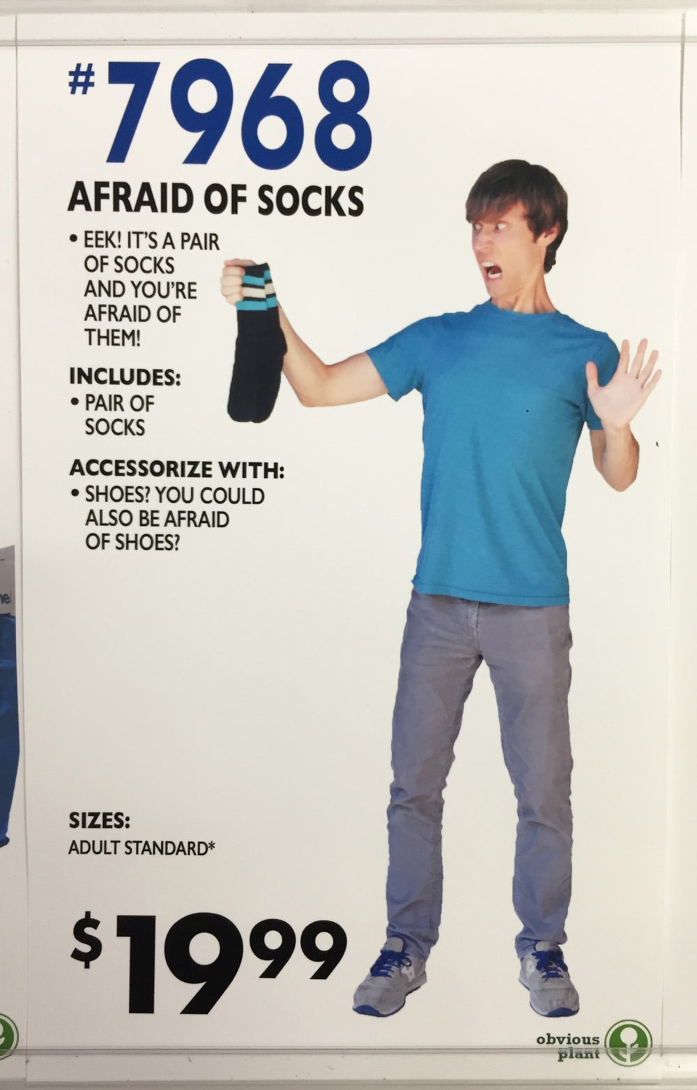 These Hilariously Minimalist Fake Halloween Costumes Found Their Way ...