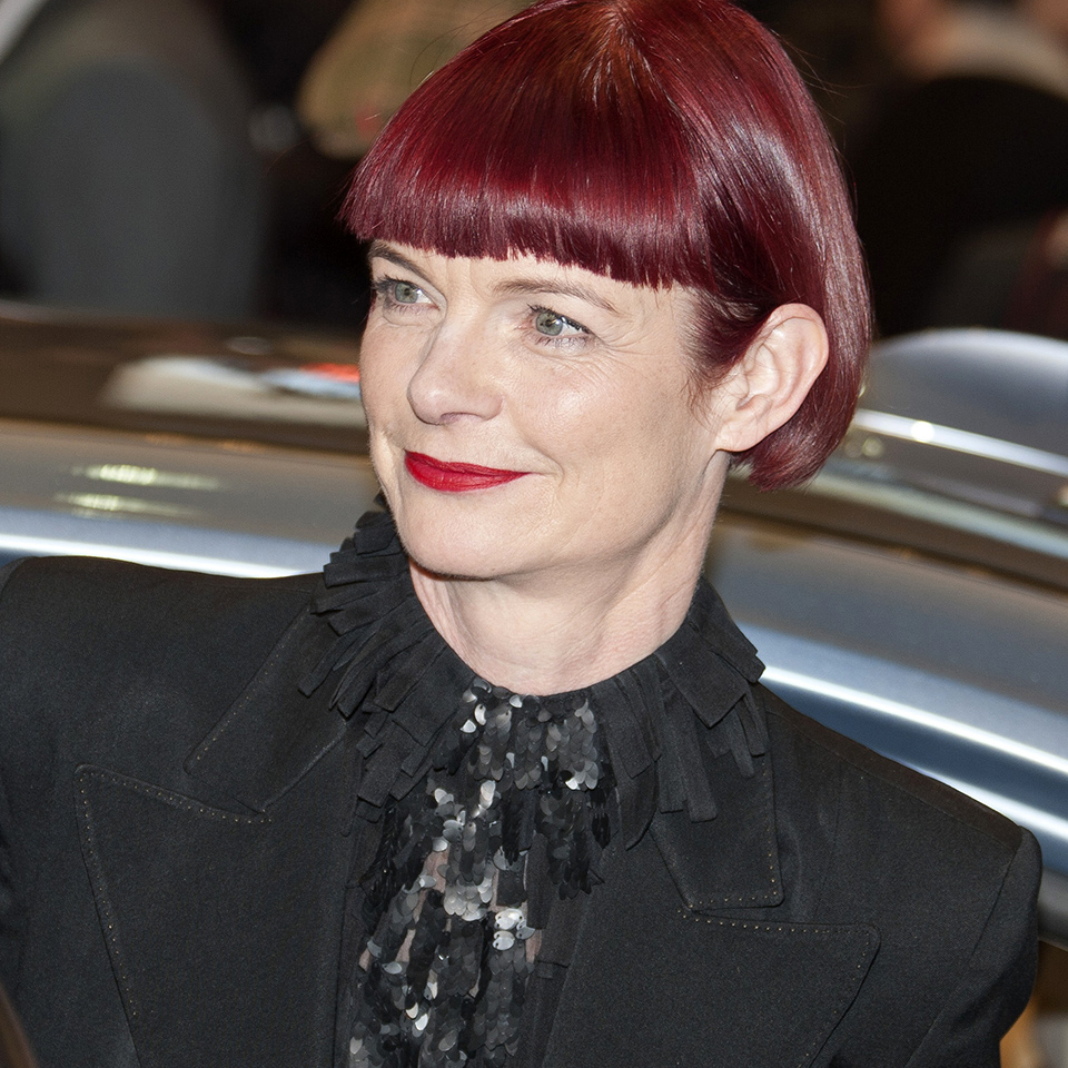 How Costume Designer Sandy Powell Made Cate Blanchett's Stunning "Carol ...