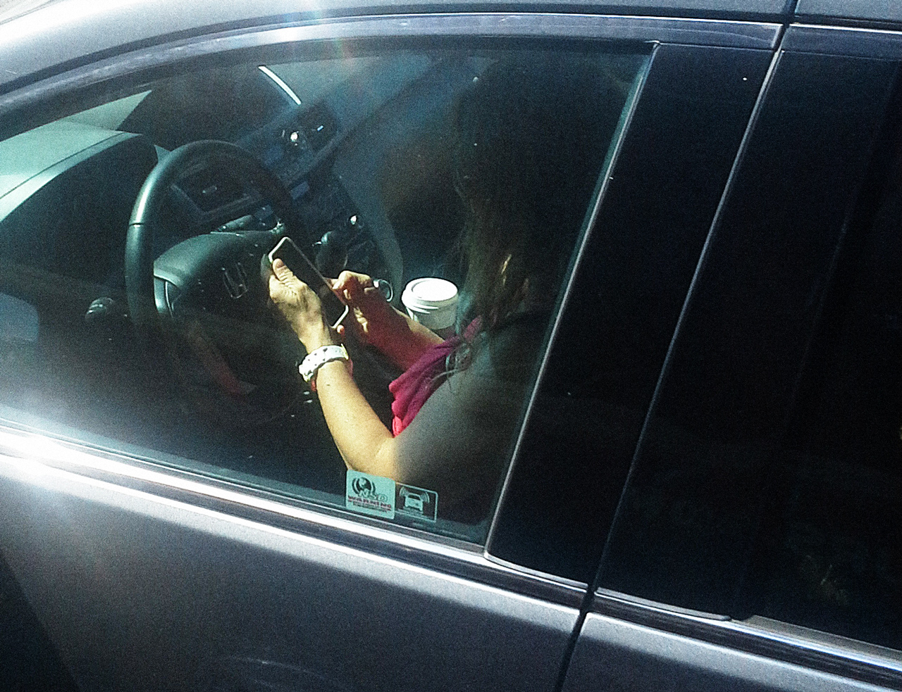 New York Wants A "Textalyzer" Device To Catch Distracted Drivers - Fast ...