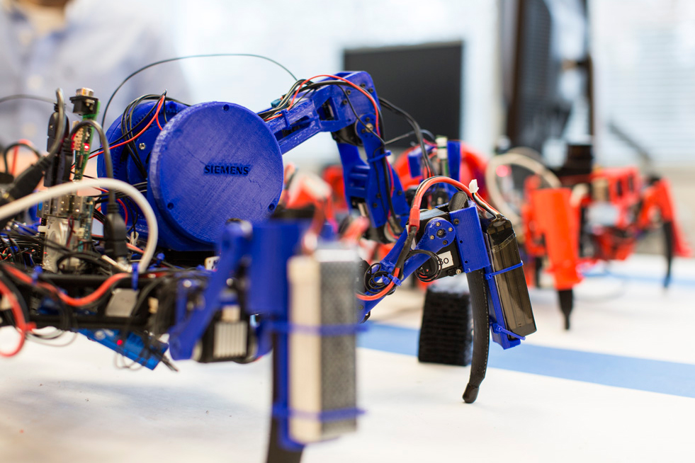 Siemens Is Building An Army Of Collaborative Spider Robot Factory ...