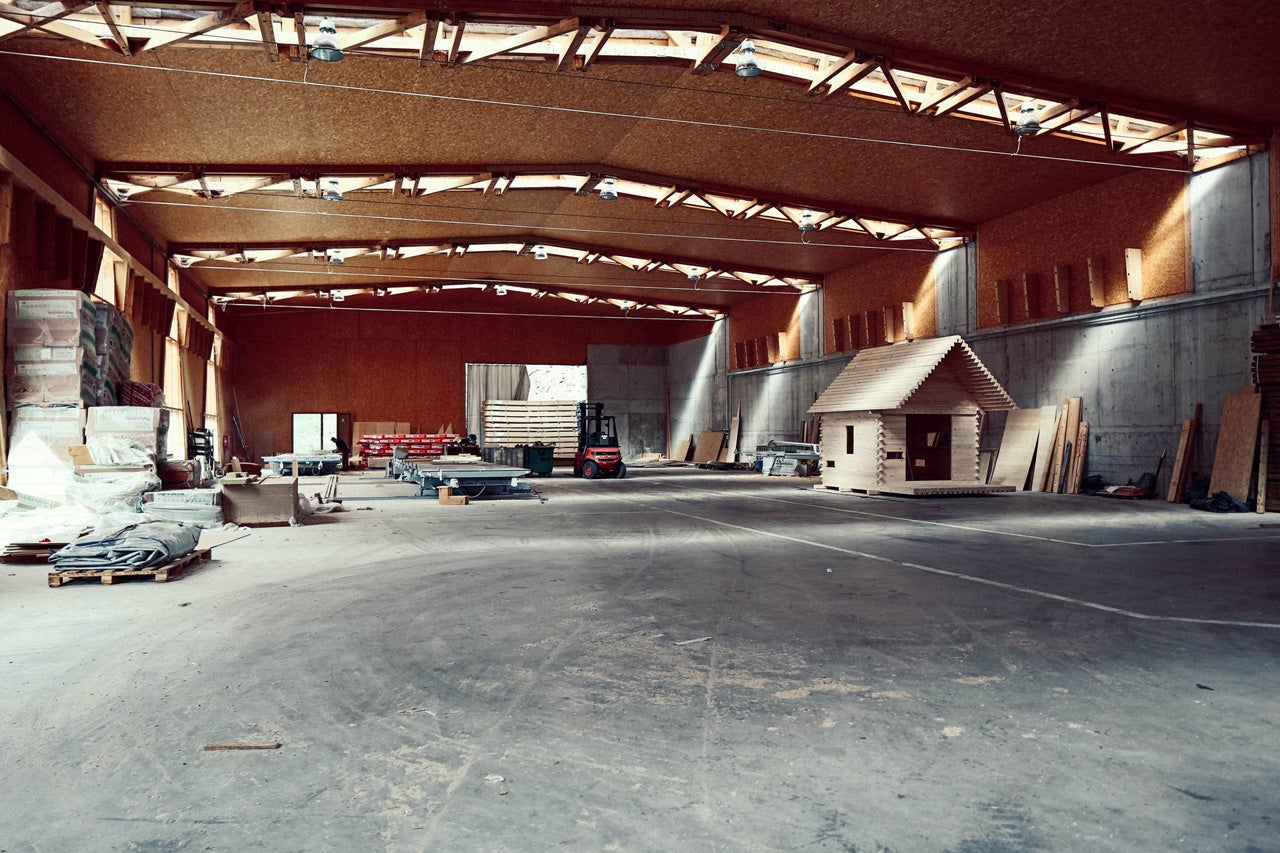 How Architecture Students Are Building Shelters By Hand With Just $2K ...