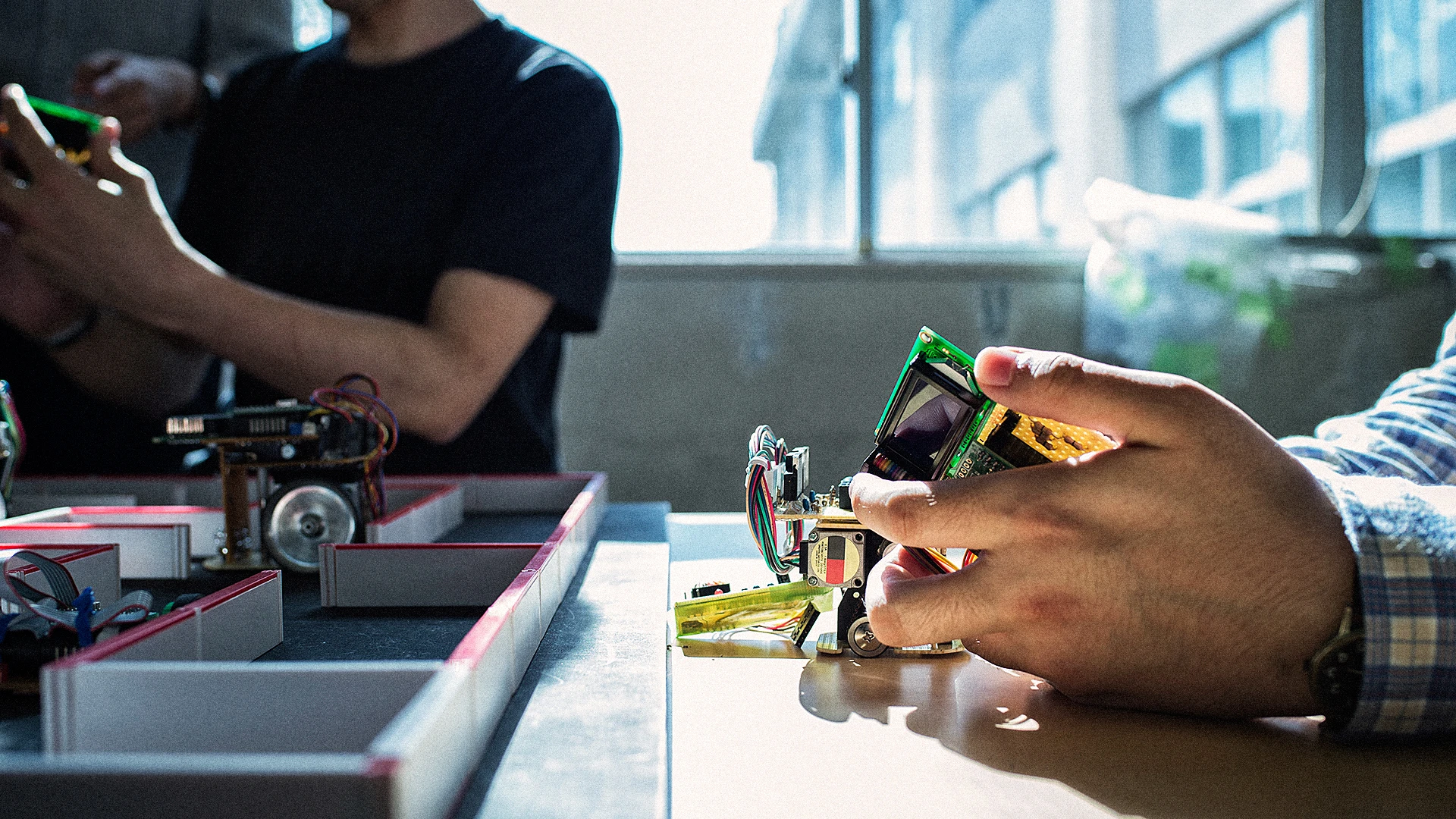 Don't Panic, But Our Technology Now Defies Human Understanding - Fast ...