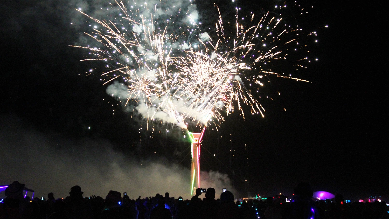 “We Burn The Man!” The Art And Science Behind Burning Man’s Big Burn ...