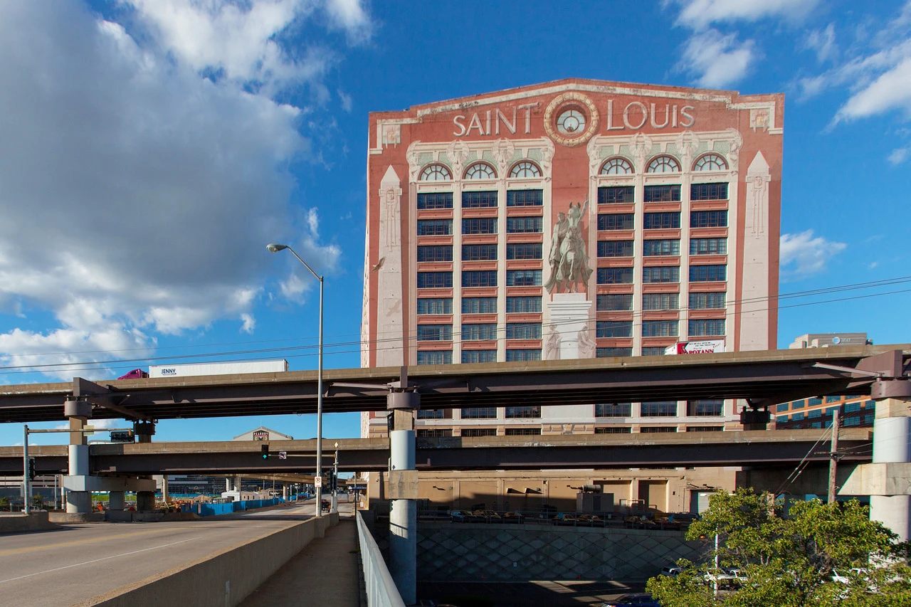 These Desolate Photos Show How Highways Ruined St. Louis Neighborhoods ...