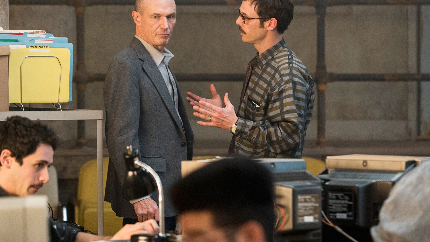 Welcome To 1986: Inside "Halt And Catch Fire's" High-Tech Time Machine ...