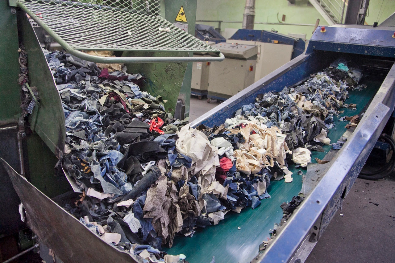 How H+M Is Trying To Balance Fast Fashion With Revolutionary Recycling ...