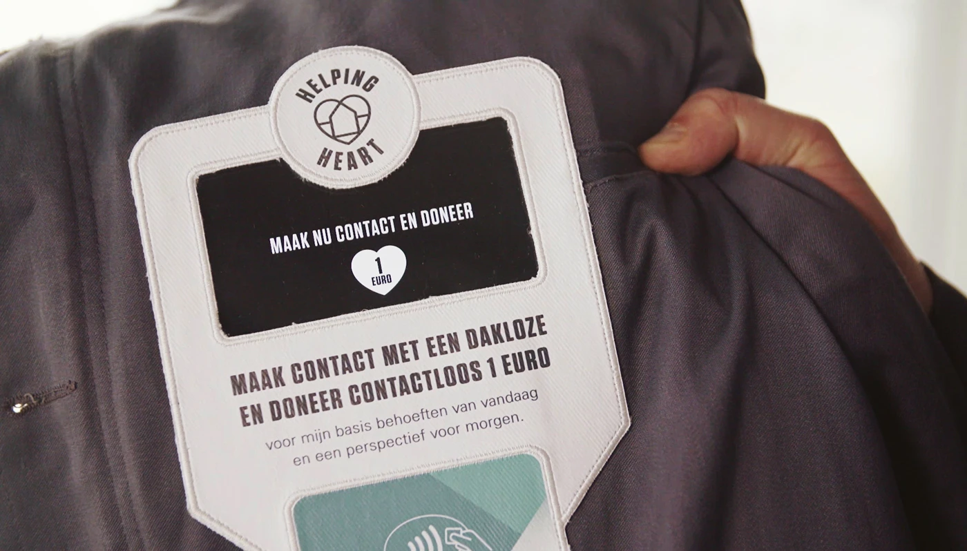 This Jacket Designed For Homeless People Takes Wireless Donations ...
