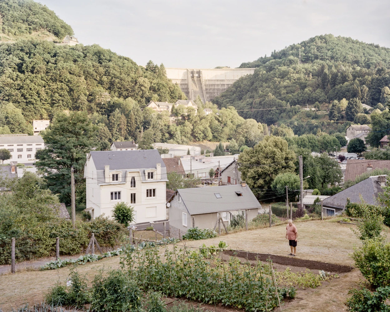 These Beautiful Landscapes Show The Infrastructure Protecting Us From ...