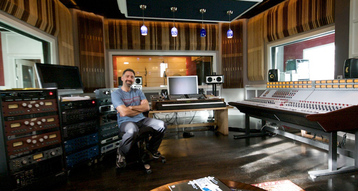 Behind That Screaming, Spooky Track In The "Prometheus" Trailers - Fast ...