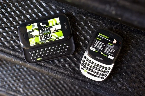 Microsoft Axes Kin Phones Just Six Weeks After Launch - Fast Company