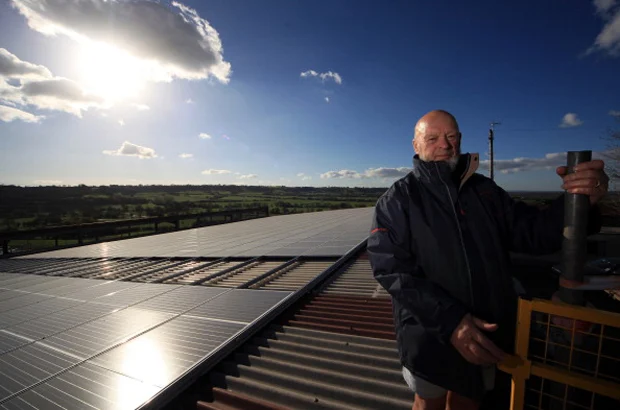 Glastonbury Chief Dude Unveils Britain's Largest Private Solar Plant ...