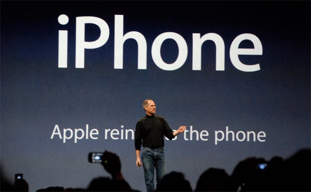 Learn Steve Jobs' Presentation Techniques From iPhone 4 Conference ...