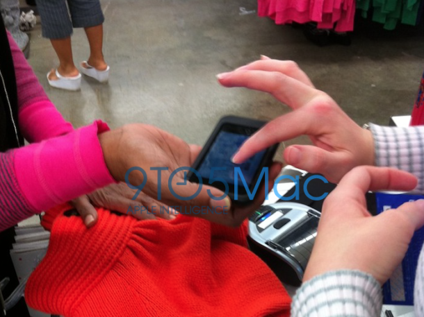 Old Navy Testing iPod Touch-Based Checkout System - Fast Company