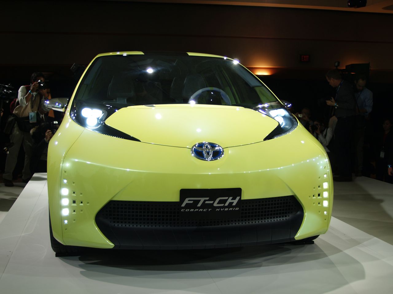 Toyota FT-CH: A Prius for the Small Car Set - Fast Company
