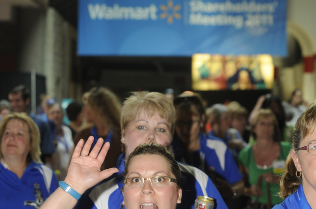 Ticketmaster Goes To Walmart, Twitter's $800M Cash Injection, Skype's ...