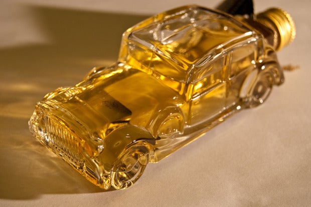 Edinburgh University Researchers Turn Whisky Dregs Into Fuel for ...