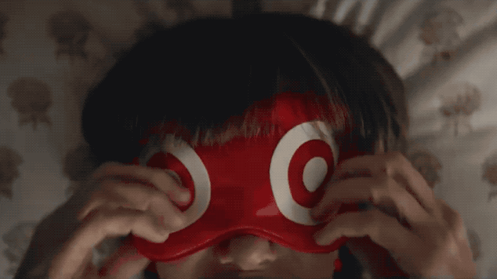 Kristen Wiig Snl Target Lady Gif The Common Threads And Themes