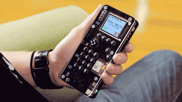 Want a healthier digital life? Try building your own smartphone - Fast ...