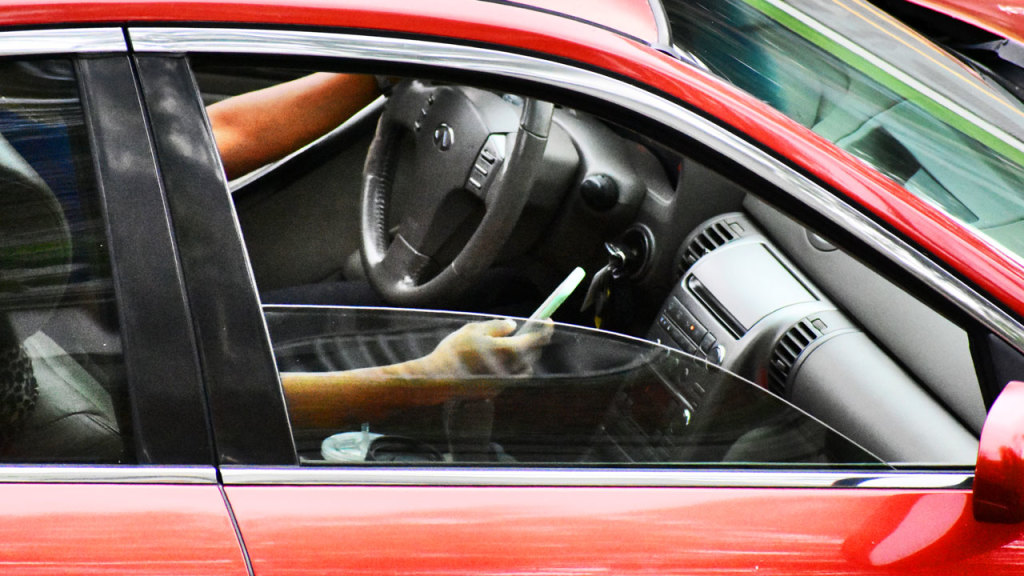 Move over, Breathalyzer, here comes the "textalyzer" - Fast Company