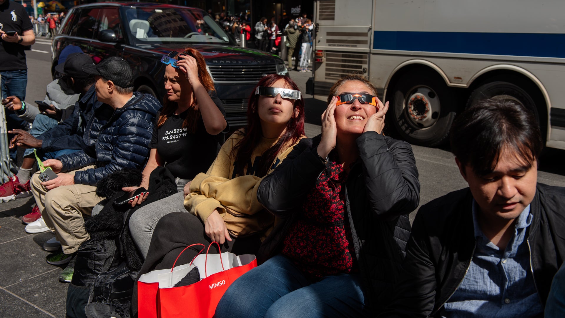 Photos: What it was like to watch the 2024 solar eclipse from NYC ...