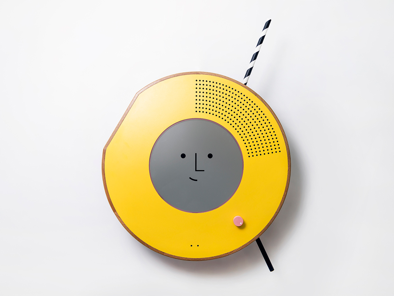 This Smart Radio Highlights The Key UX Challenge For Artificial ...