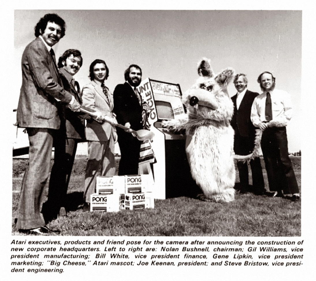 Robots, Pizza, And Sensory Overload: The Chuck E. Cheese Origin Story ...