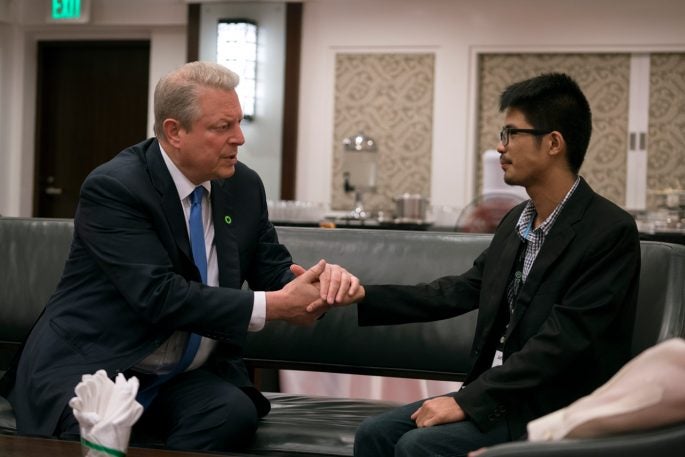 How Al Gore's "An Inconvenient Sequel" Plans To Convert Viewers Into ...