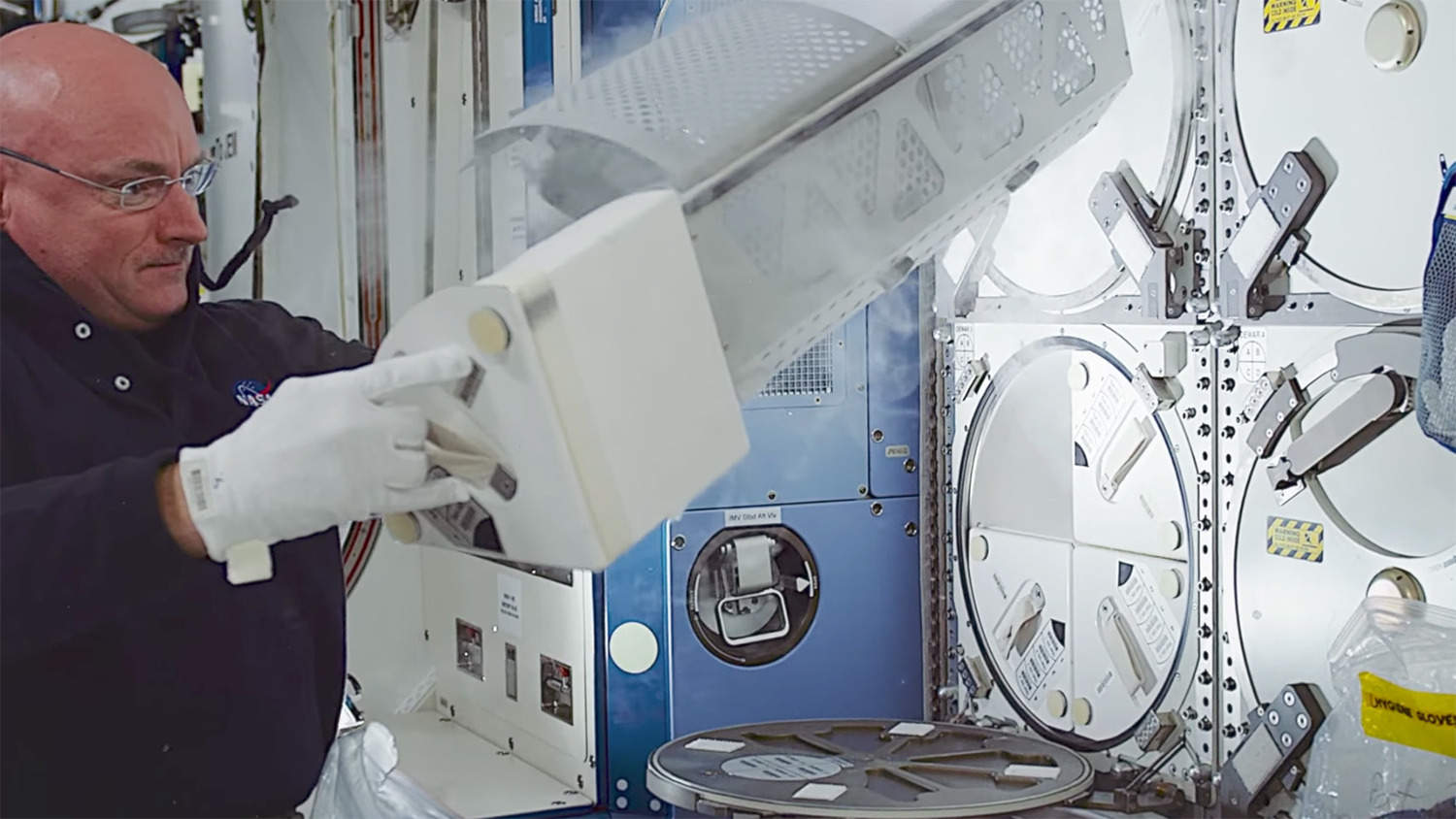 Pack Your Microscope —Space-Based Medical Research Is Taking Off - Fast ...