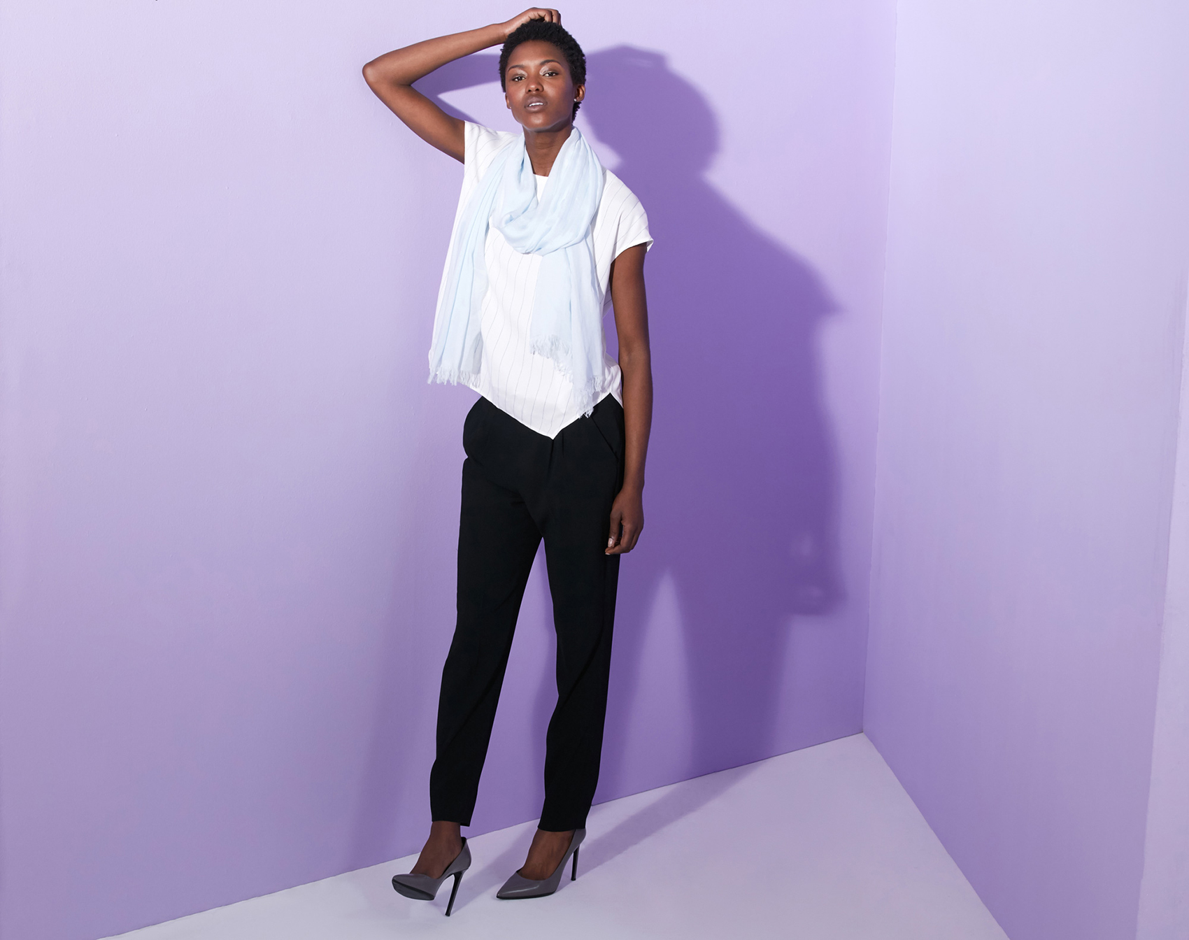 These 6 Women's "Work Uniforms" Will Make Your Mornings Easier - Fast ...