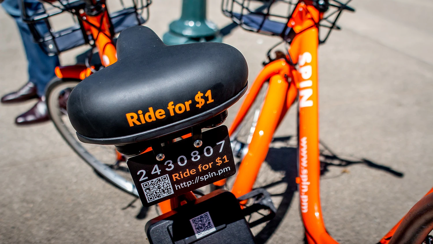 How Two Leave-It-Anywhere Bike Sharing Services Aim To Transform ...