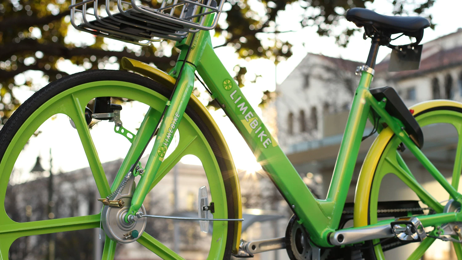 How Two Leave-It-Anywhere Bike Sharing Services Aim To Transform ...
