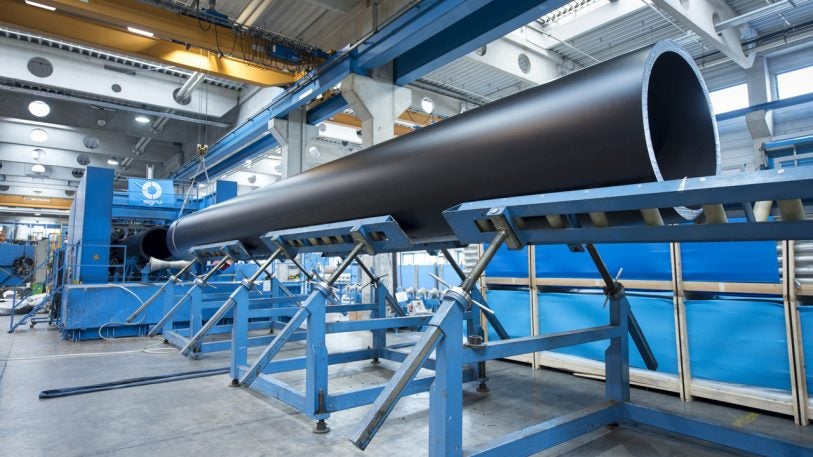 The Revolutionary Giant Ocean Cleanup Machine Is About To Set Sail ...